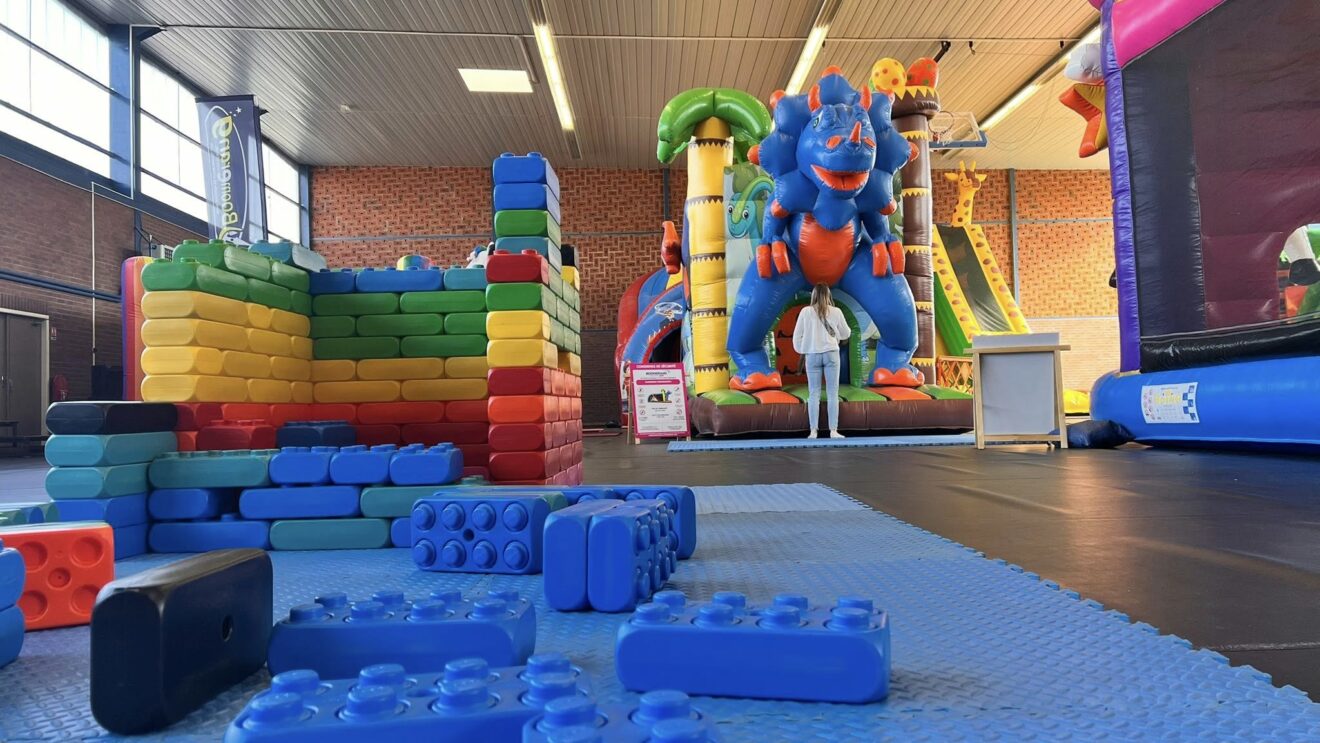 350 enfants pour le 1er Village Gonflable de Watten – Watten